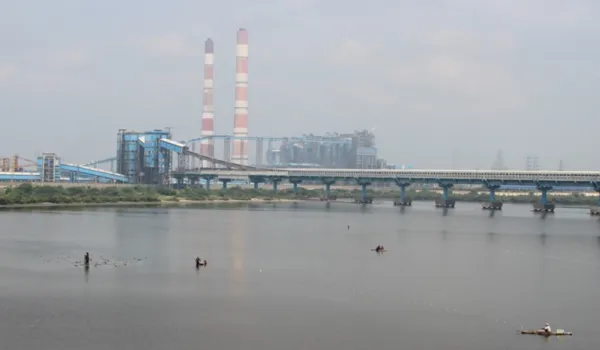 The Anatomy of an Oil Spill: Notes from Ennore’s History | The India Forum